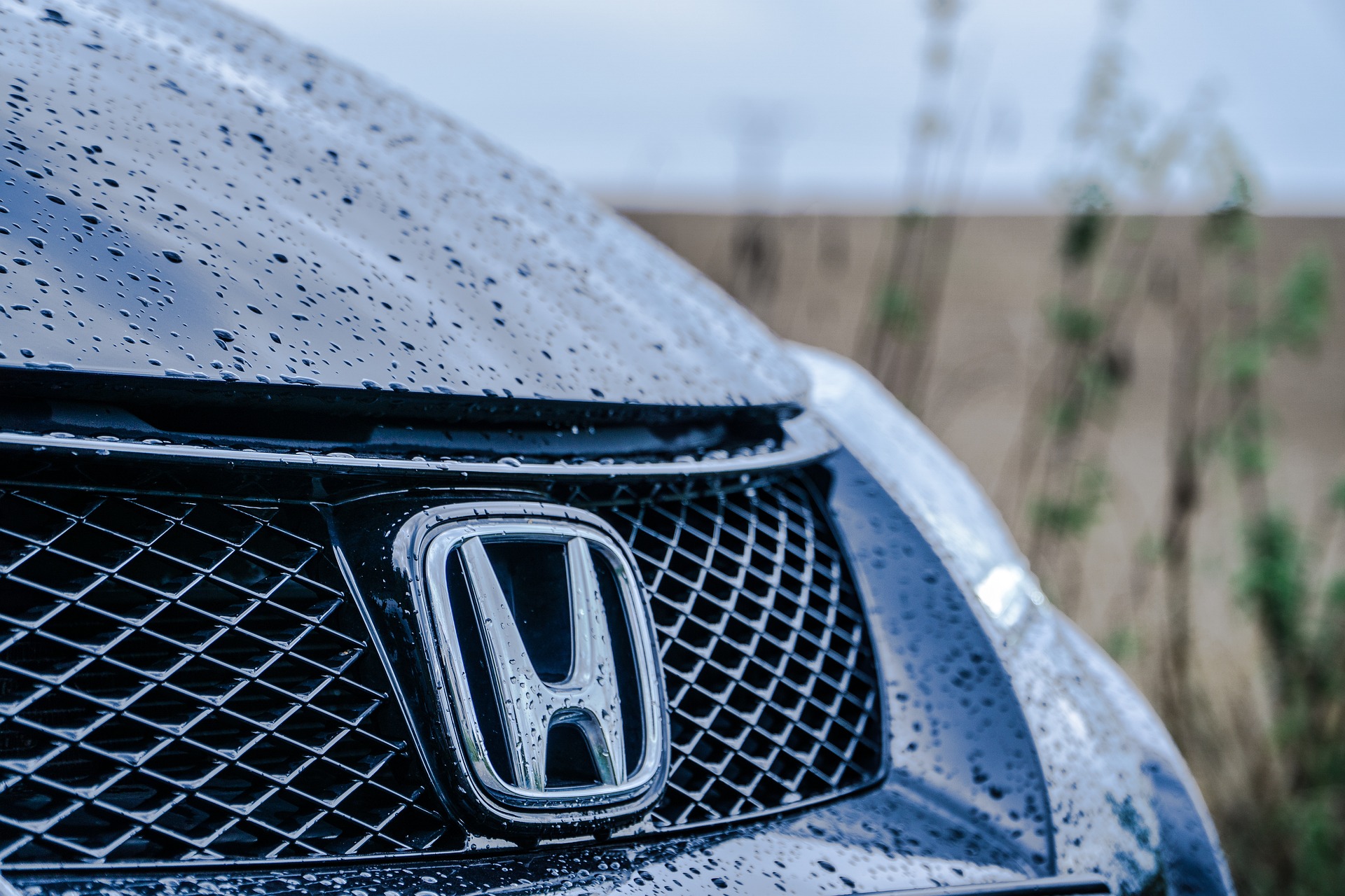 10 Models or Brands of Car That Starts With I - Things That Start With A-Z