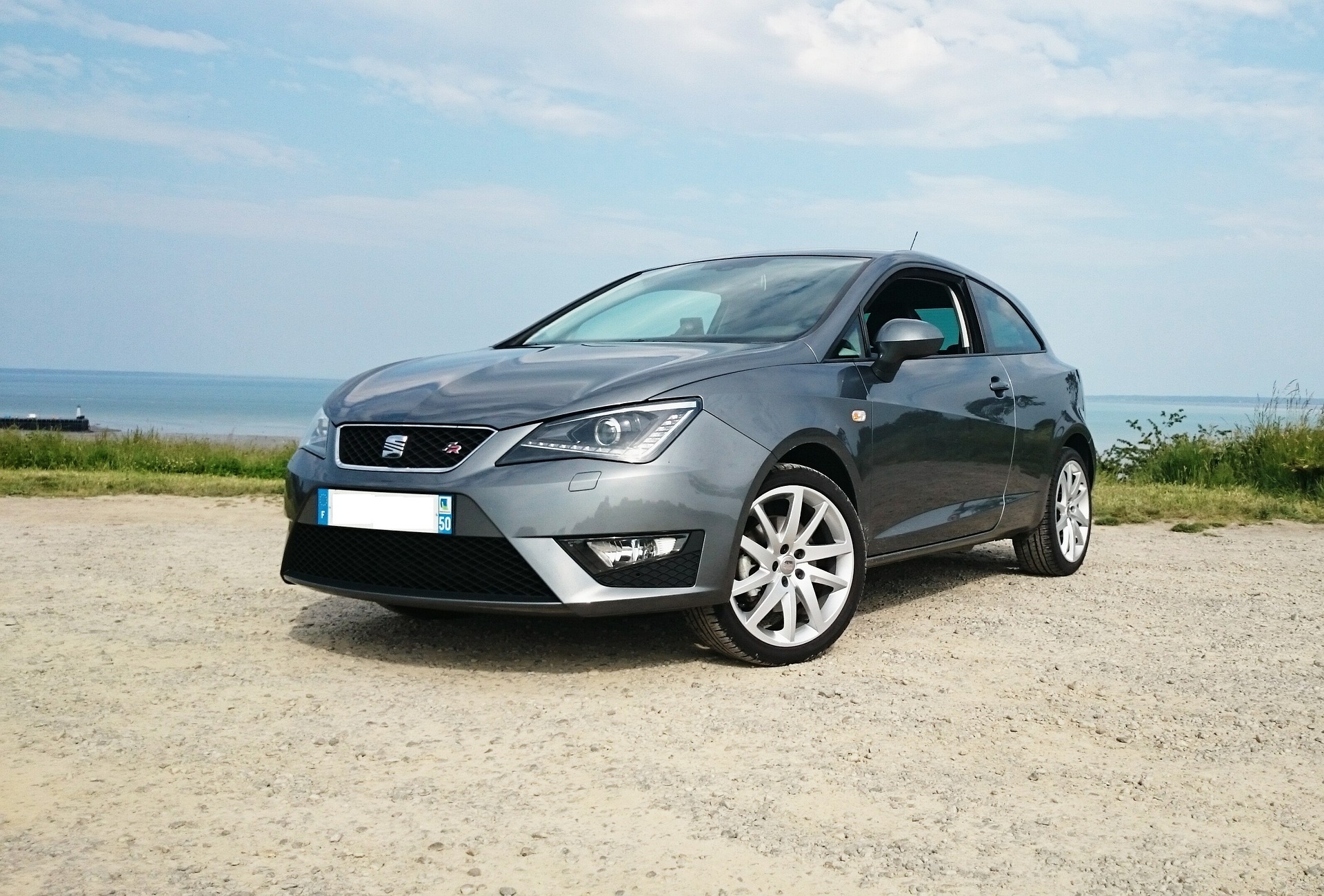 10 Models or Brands of Car That Starts With I - Things That Start With A-Z